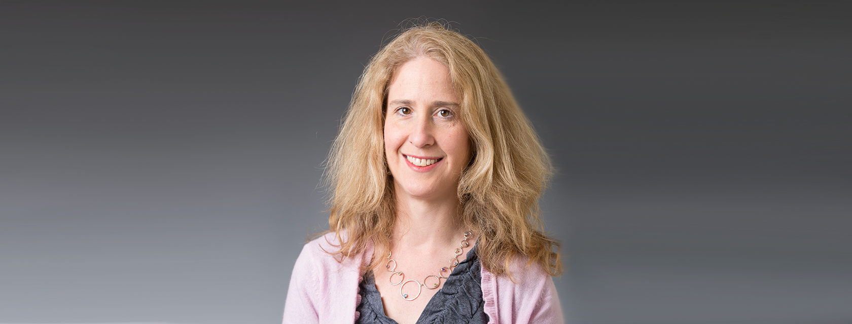 Jankowski Receives Article of the Year Award – Geisel News